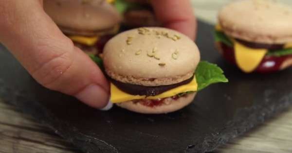 Elle vous montre comment préparer des délicieux macarons façon burgers ...